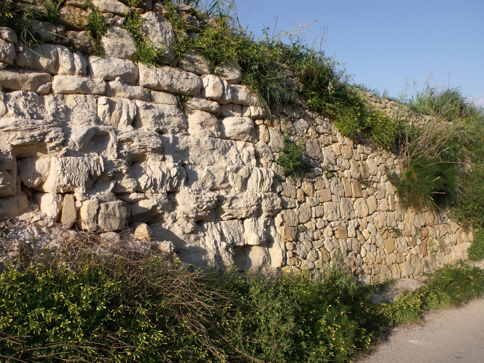 The restoration of rubble walls by Gozo and LIFE Greenchange - Greenchange